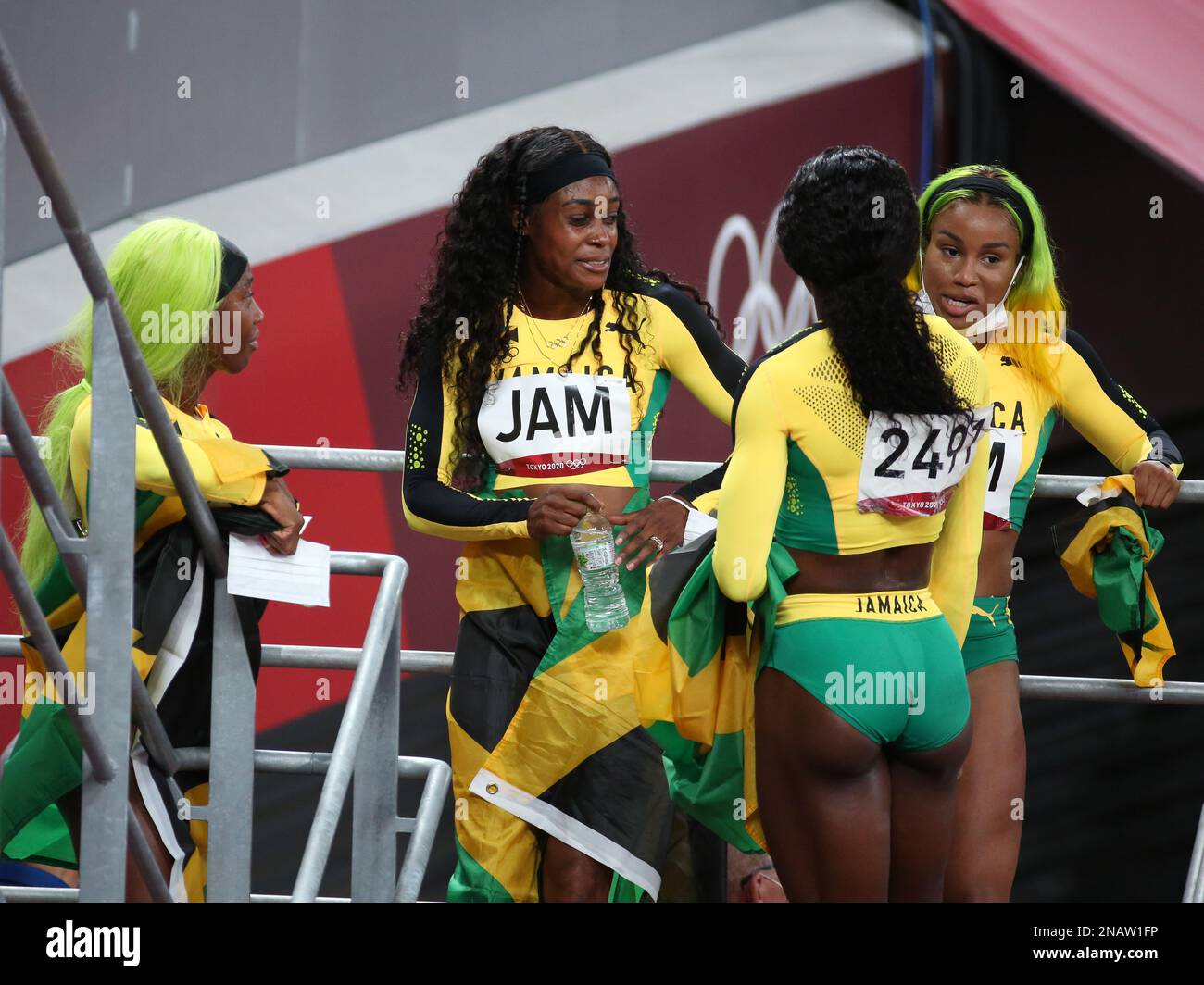 AUG 06, 2021 - Tokyo, Japan: Briana Williams, Elaine Thompson-Herah ...