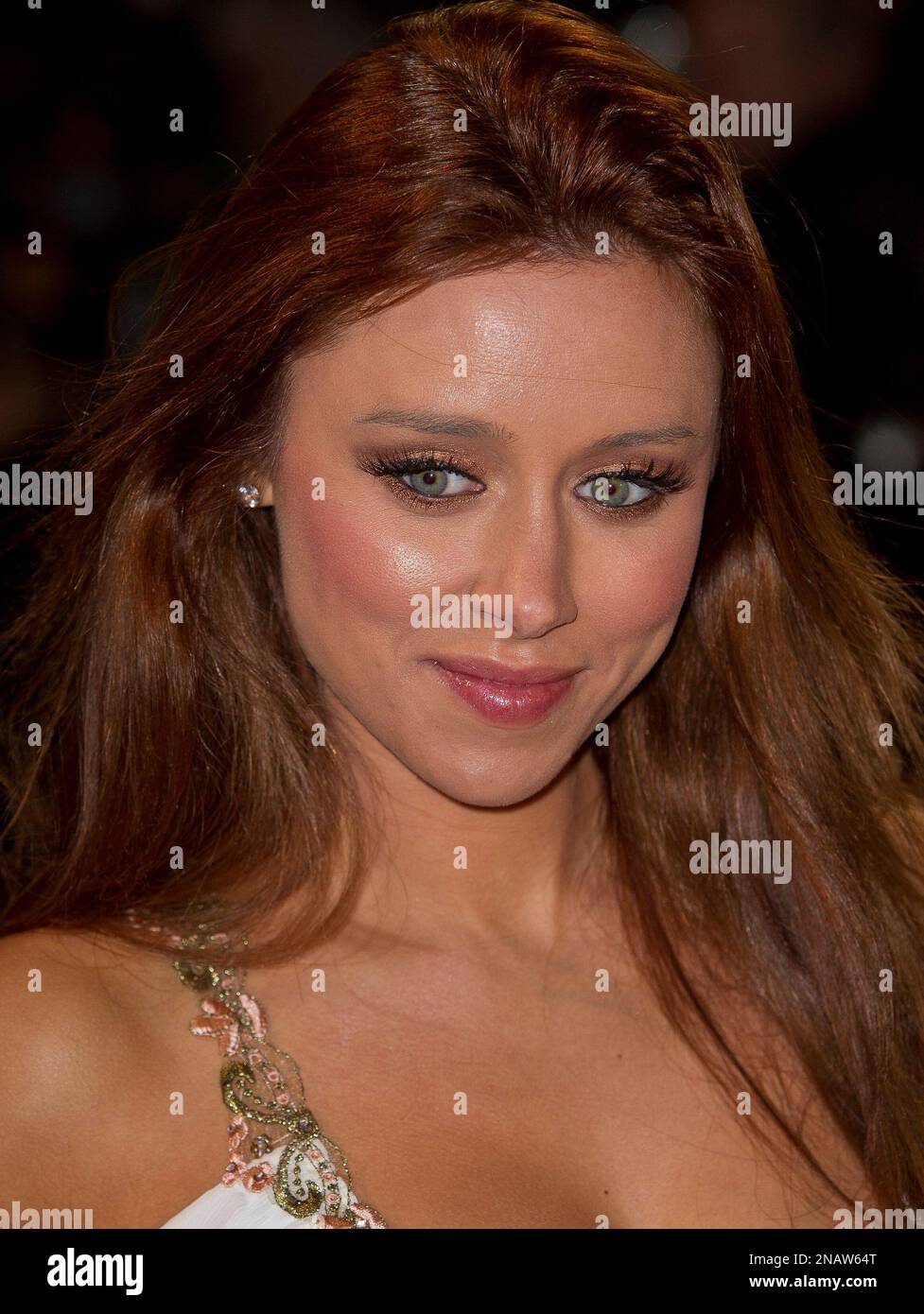 Singer Una Healey arrives at the UK film premiere of 'Twilight Breaking ...