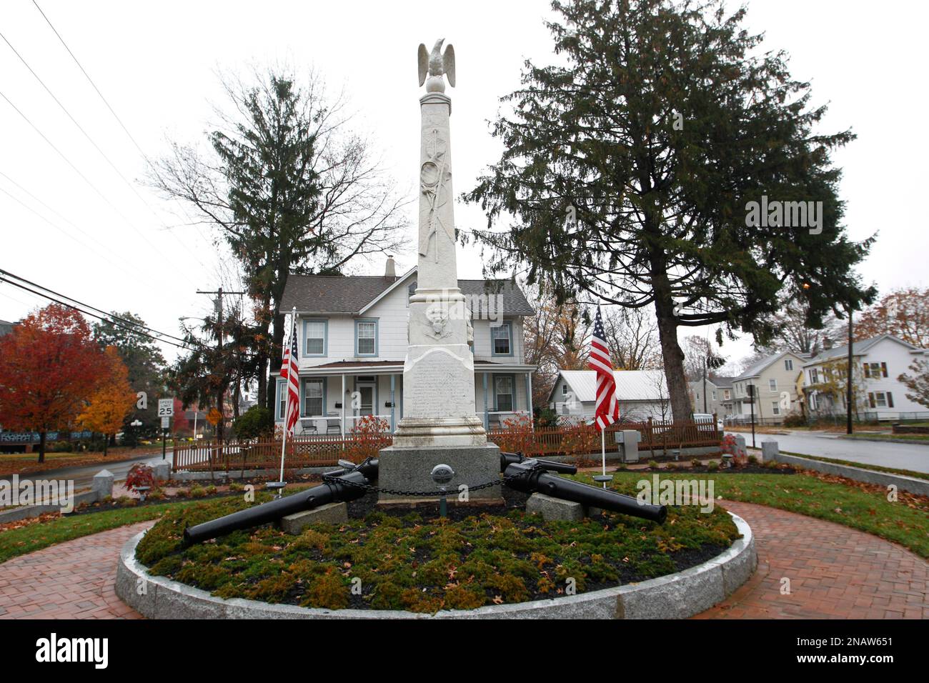A Civil War monument, to commemorate the dead from the Civil War, is ...