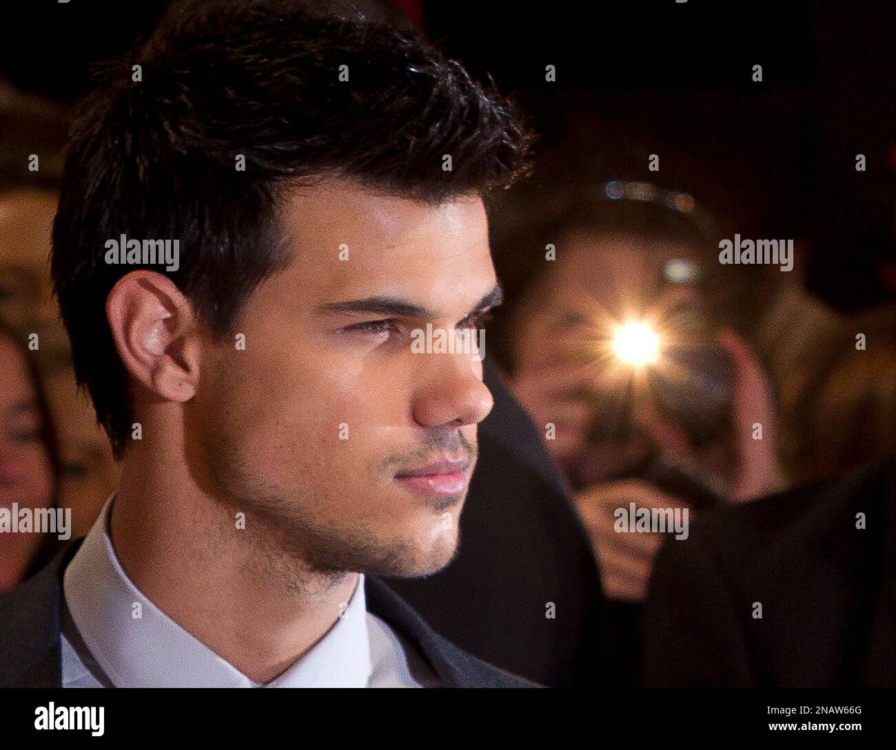 US actor Taylor Lautner arrives at the UK film premiere of 'Twilight ...