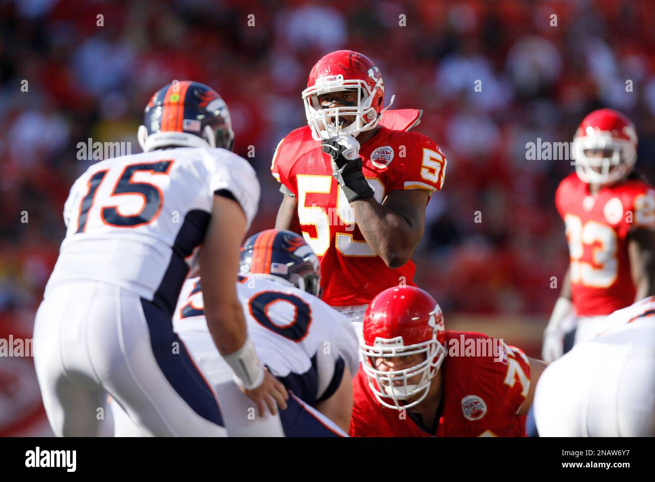 Kansas City Chiefs inside linebacker Jovan Belcher (59) lines up ...