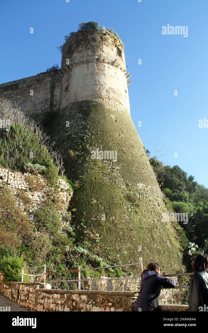 Torrion francese hi-res stock photography and images - Alamy