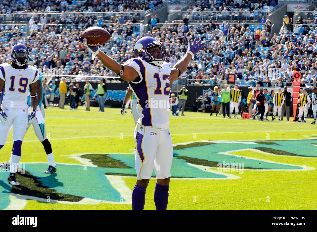 Minnesota Vikings wide receiver Percy Harvin (12) celebrates a ...