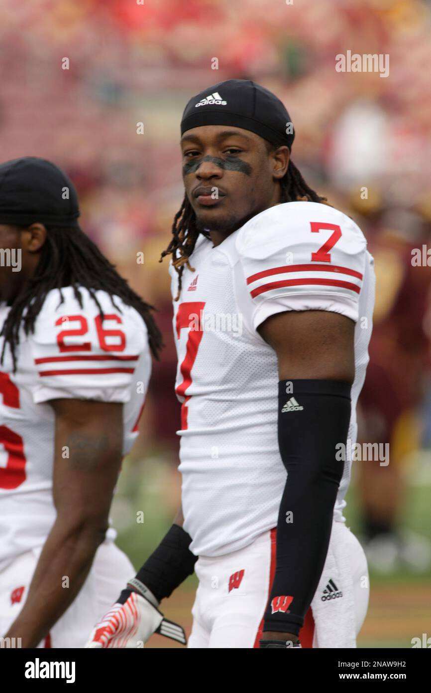 Wisconsin safety Aaron Henry (7) is seen on the sidelines against ...