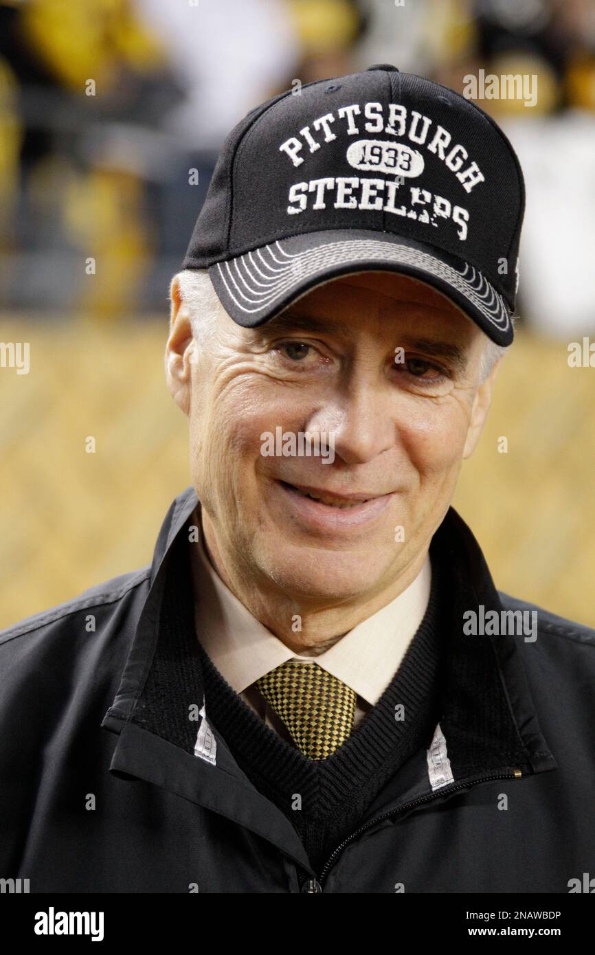 Pittsburgh Steelers President Art Rooney II watches pre-game warm ups ...