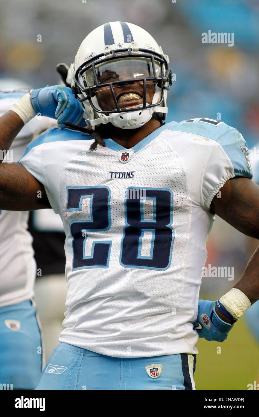 Tennessee Titans' Chris Johnson (28) celebrates in the end zone, his ...