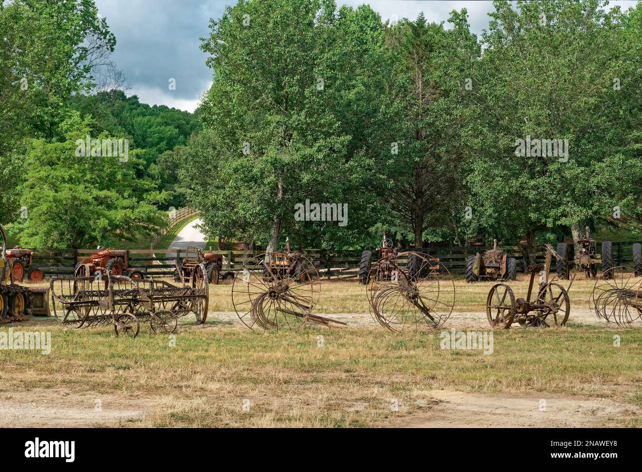 Rusty farm tool collection hi-res stock photography and images - Alamy