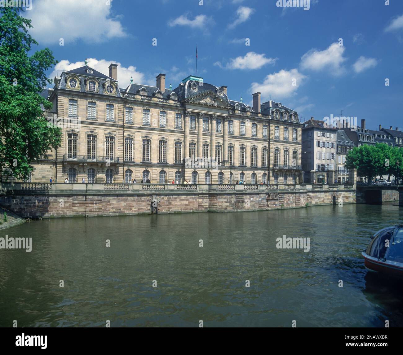 Rohan chateau hi-res stock photography and images - Alamy