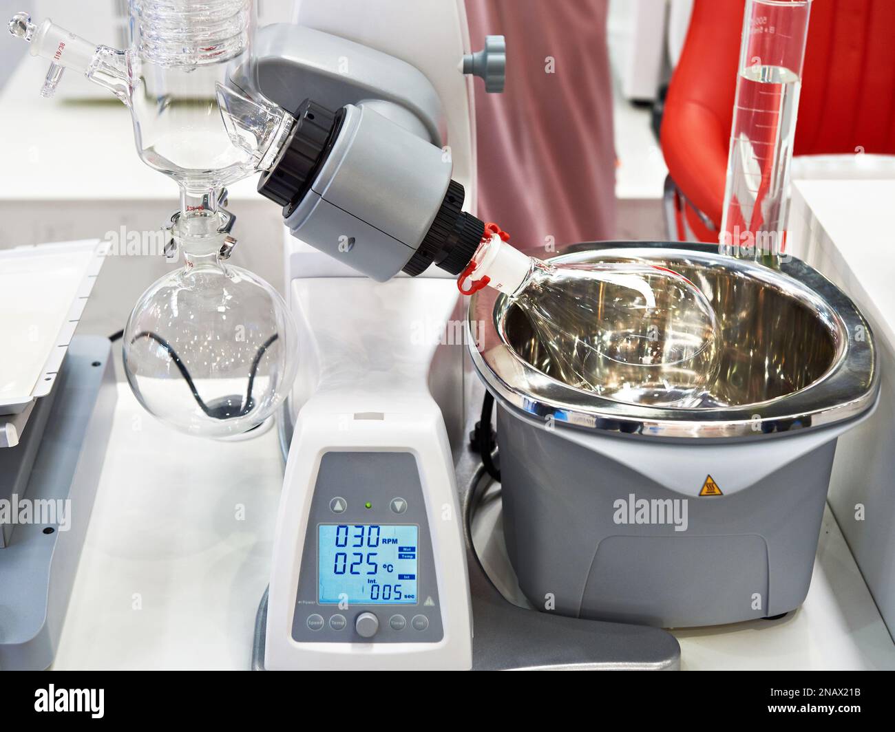 Laboratory distillation equipment hi-res stock photography and images ... Laboratory distillation equipment hi-res stock photography and images ...