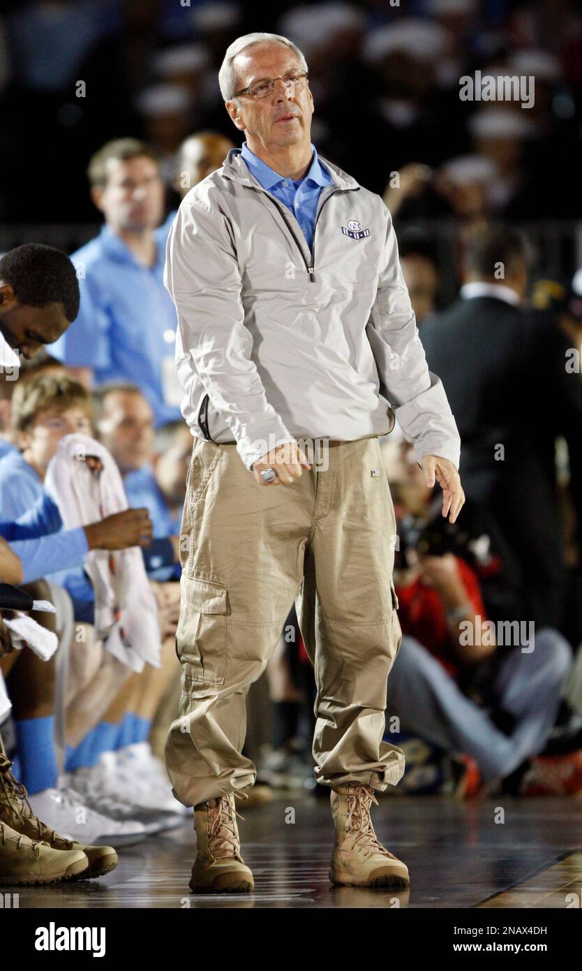 North Carolina head coach Roy Williams watches the first half against ...