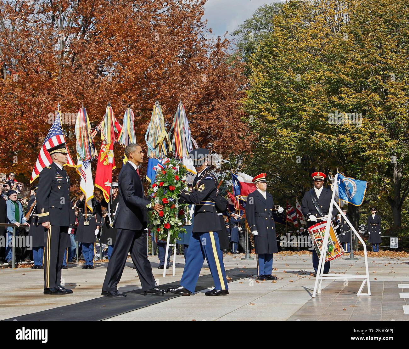 President Barack Obama, accompanied by Maj. Gen. Michael S. Linnington ...