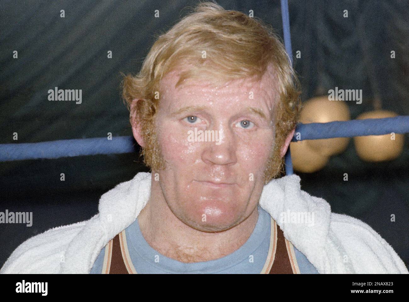 British and European heavyweight boxing champion Richard Dunn, in ...