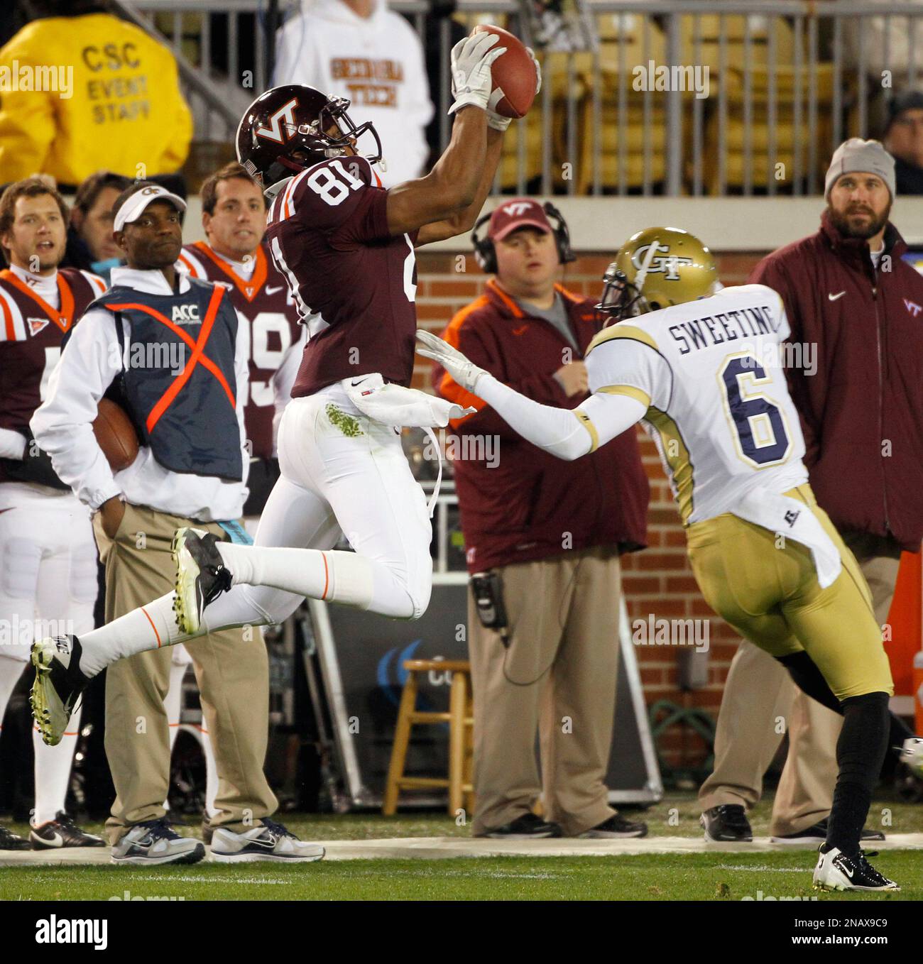 Virginia Tech wide receiver Jarrett Boykin (81) makes a catch past the ...