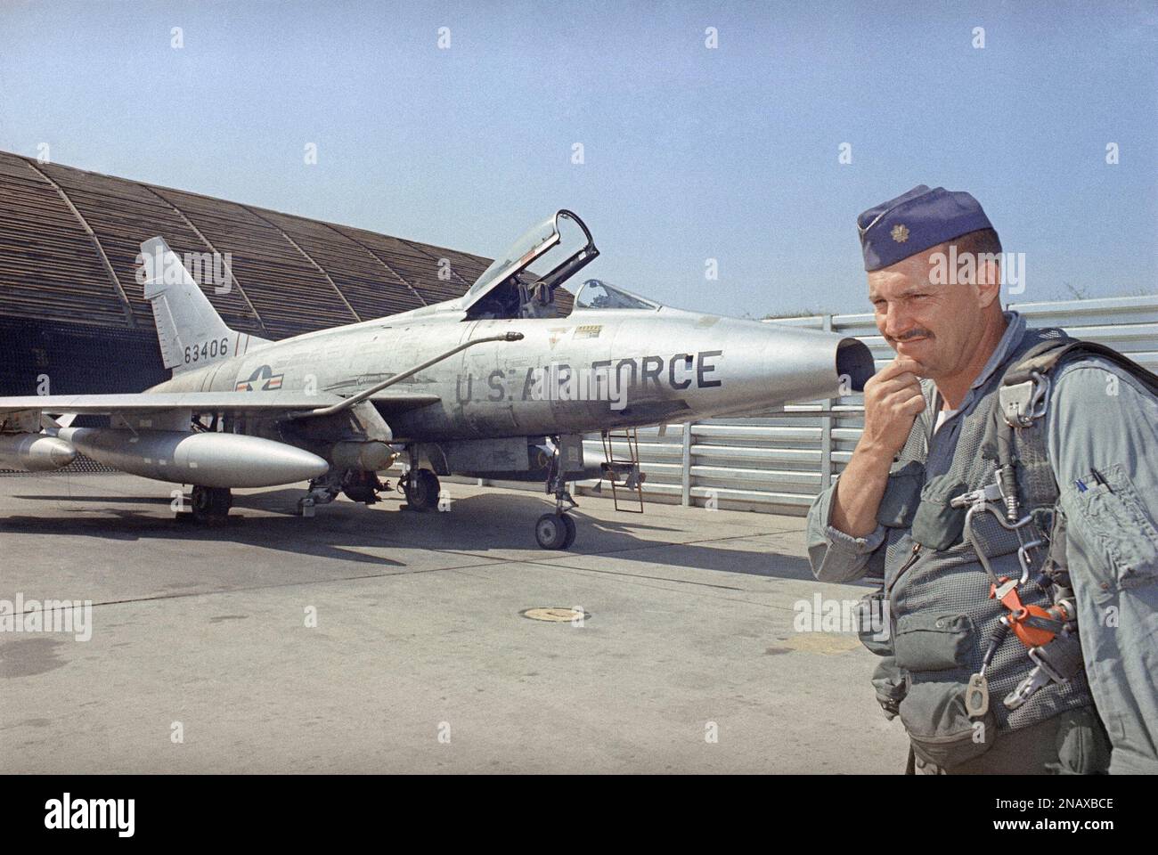 Major Leslie R. Leavoy, 41 years old from Alexandria, Louisiana and ...