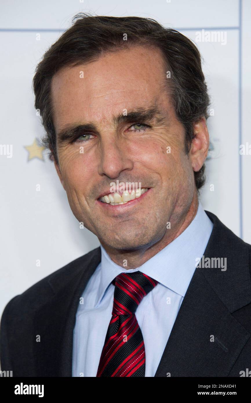Bob Woodruff attends the New York Comedy Festival's Stand Up For Heroes ...