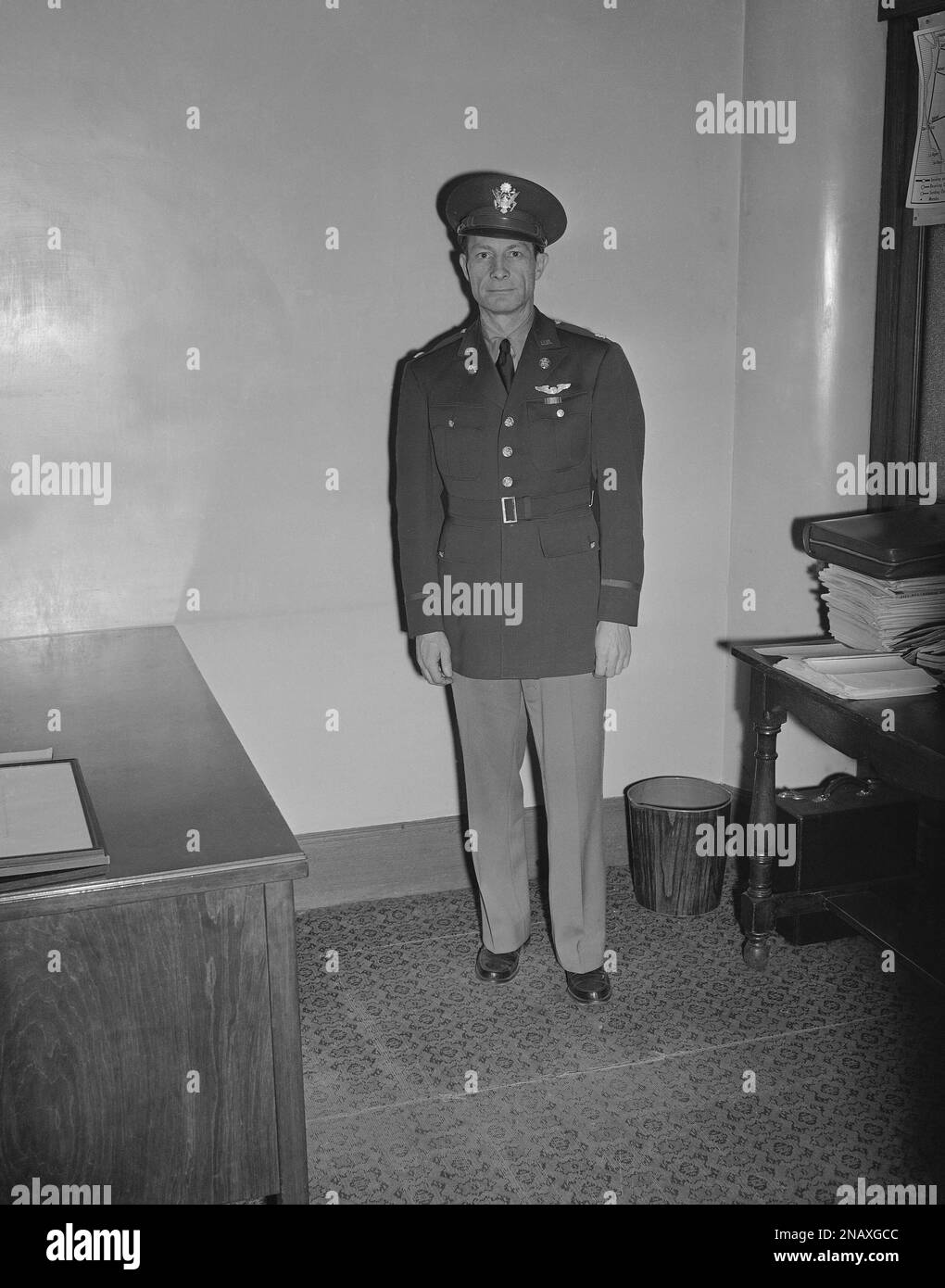 Lieut. Col. Lloyd Allan Lehrbas, former foreign correspondent of the ...