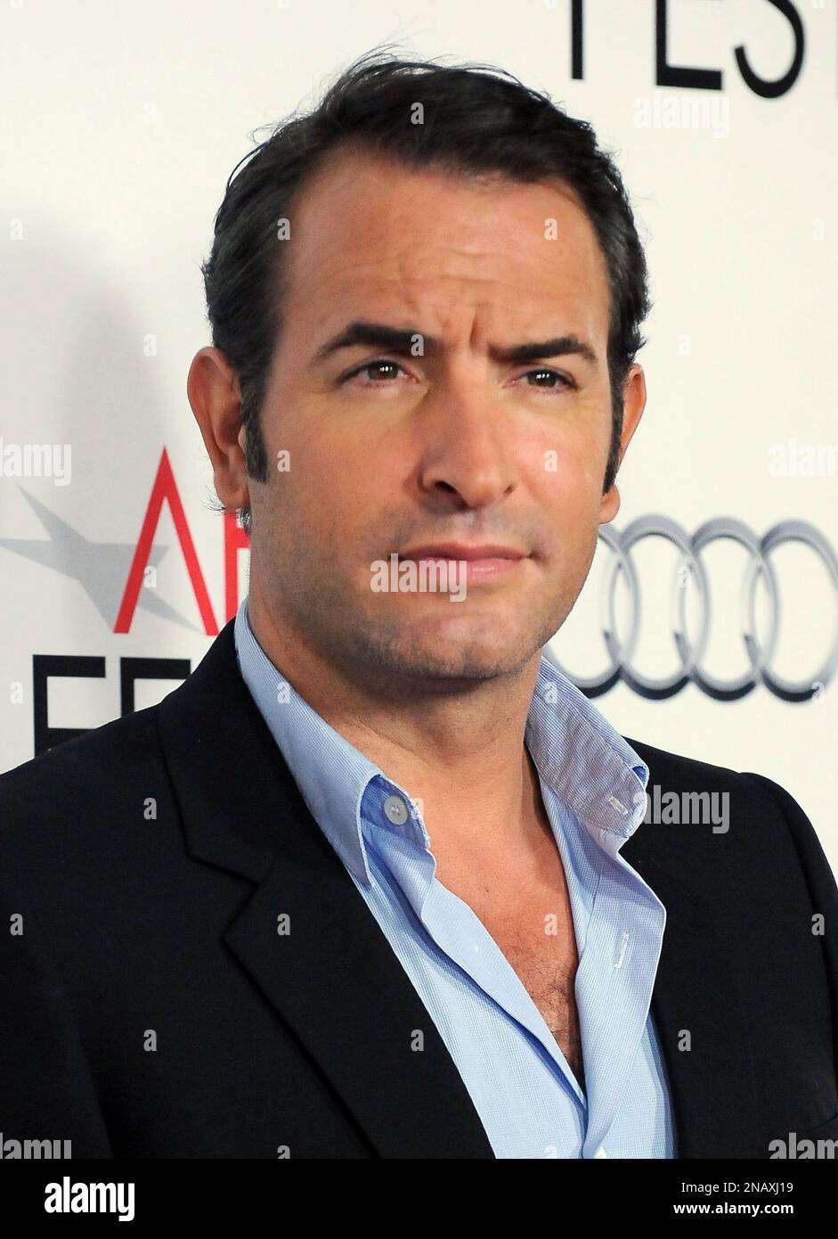 Jean Dujardin arrives at the AFI gala screening of "The Artist" at ...