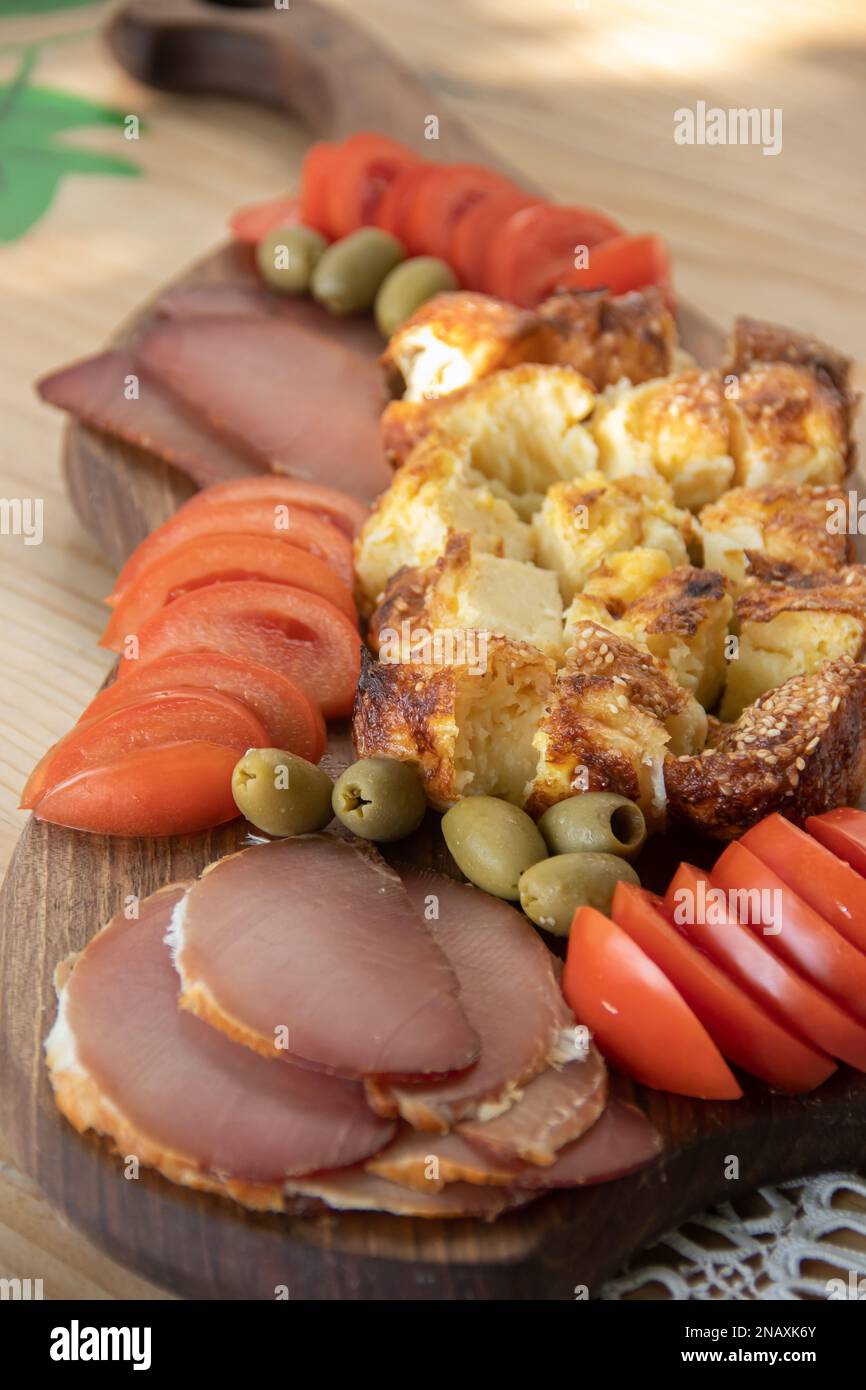 Meze appetizer hi-res stock photography and images - Alamy