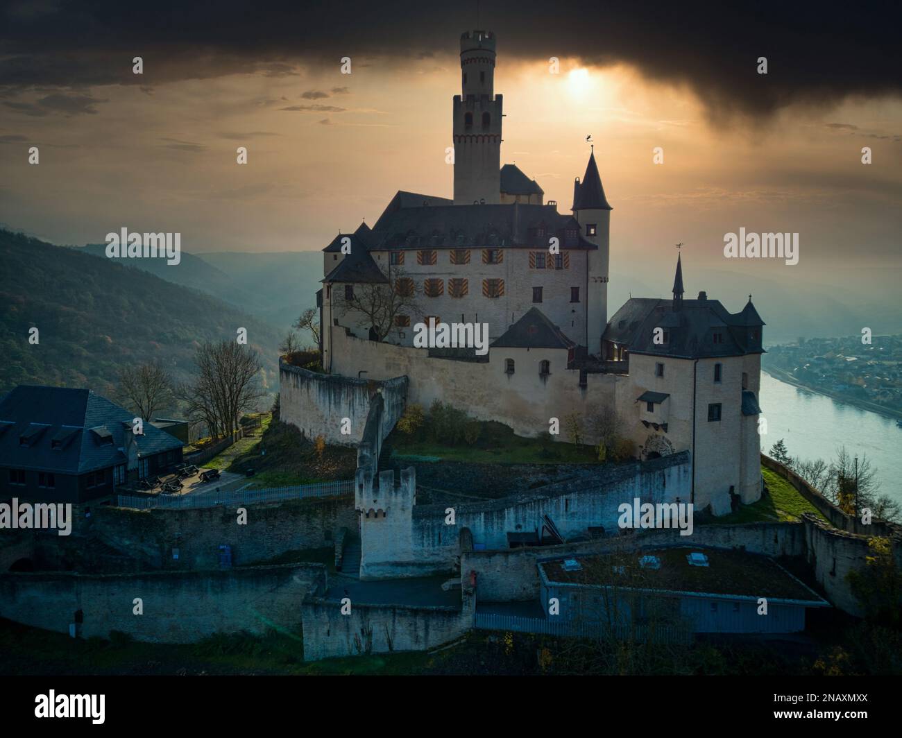 Festung marksburg hi-res stock photography and images - Alamy