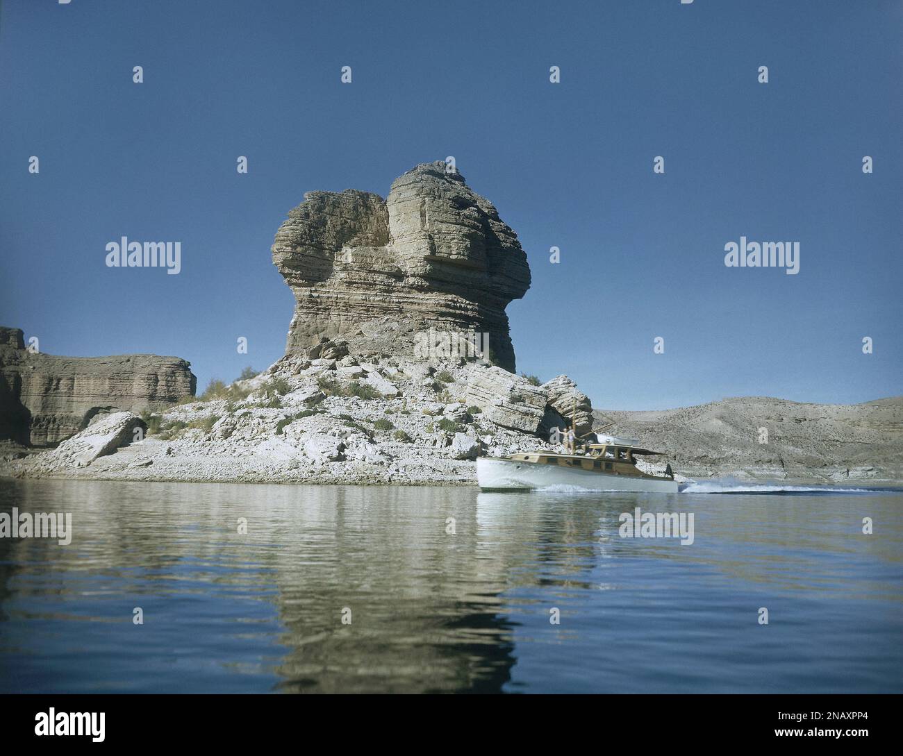 View of Mushroom Rock, bordering Lake Mead, Nevada in 1945. (AP Photo ...