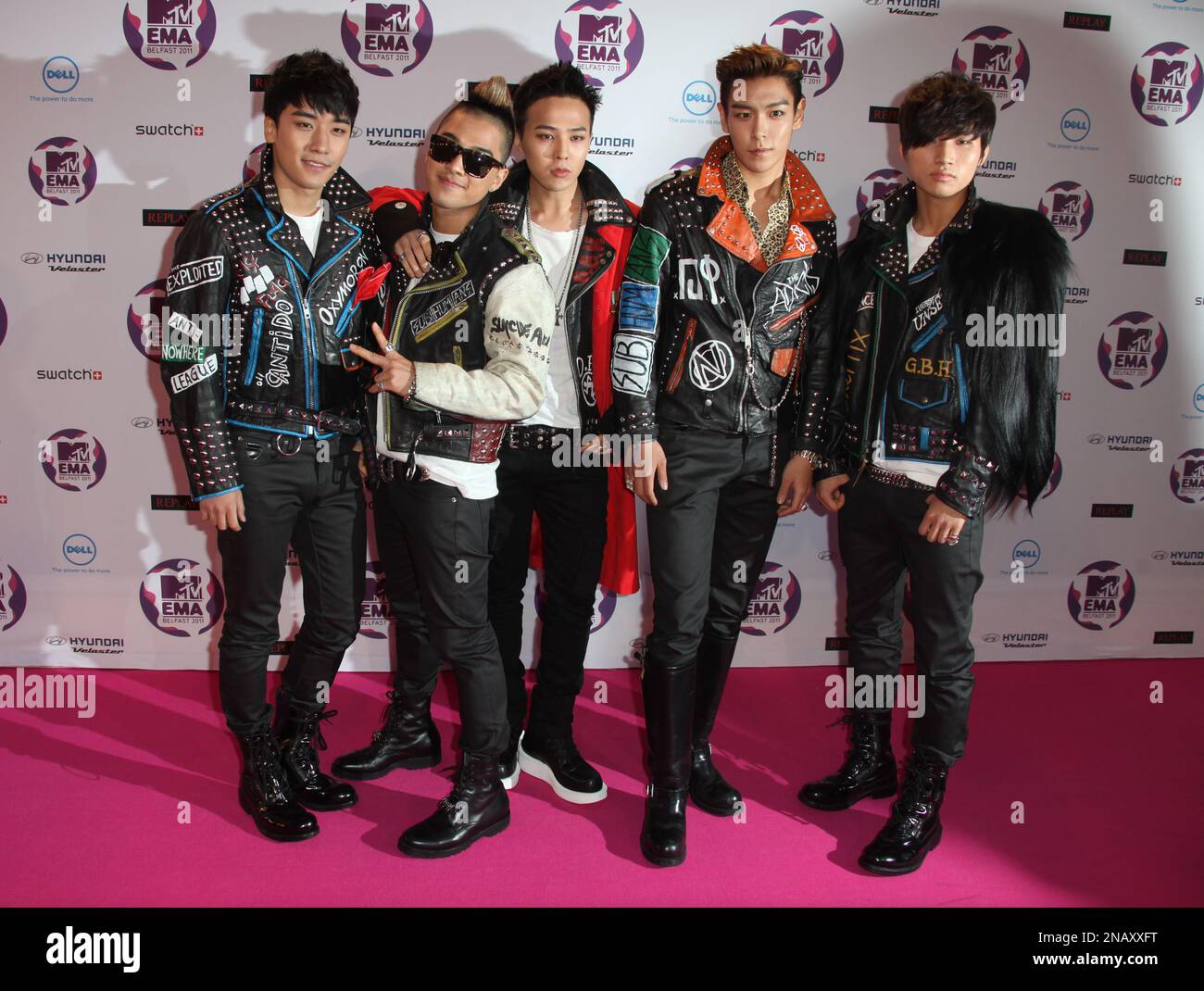 South Korean pop group Big Bang arrive on the red carpet at the MTV ...