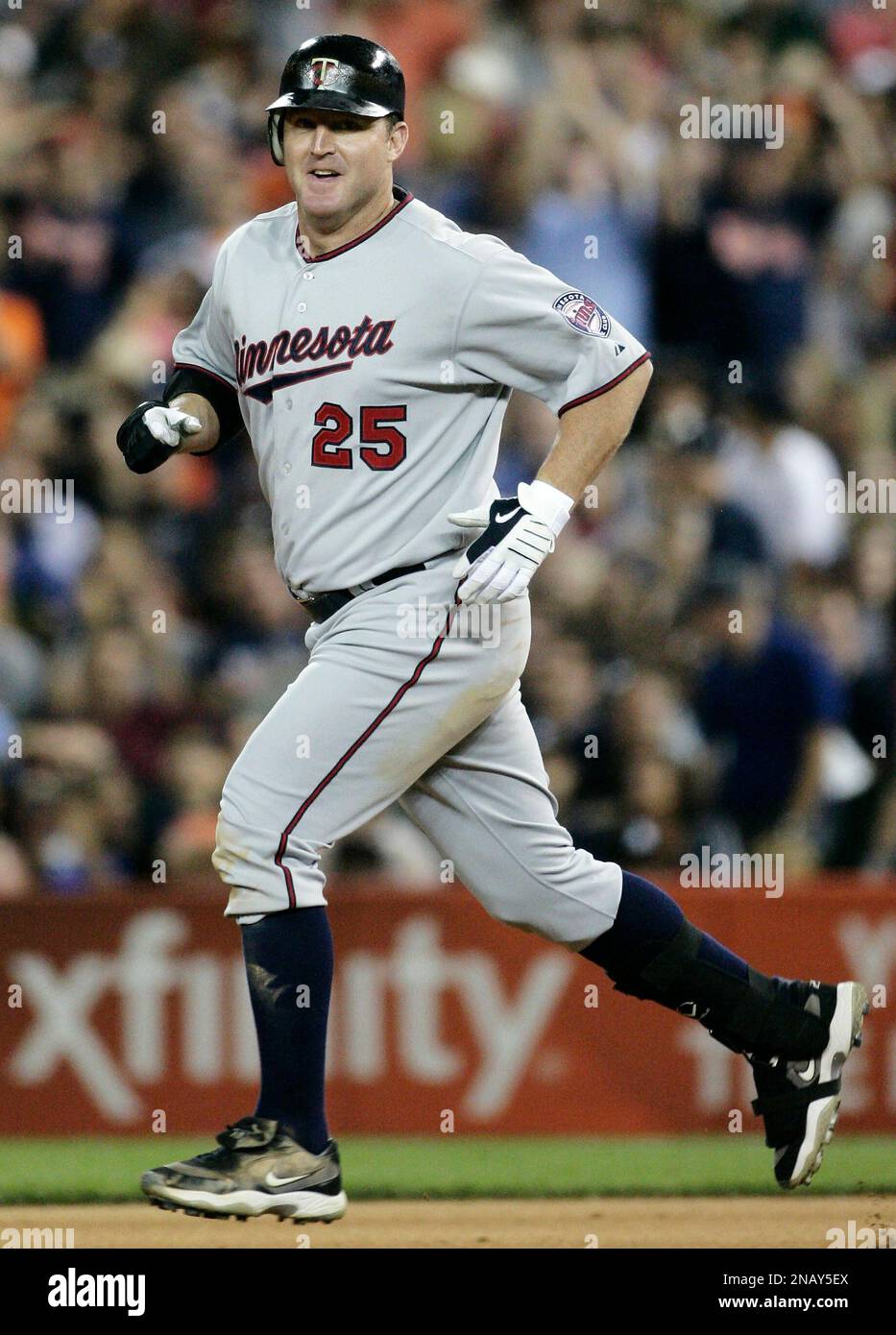 FILE - In this Aug. 15, 2011, file photo, former Minnesota Twins ...