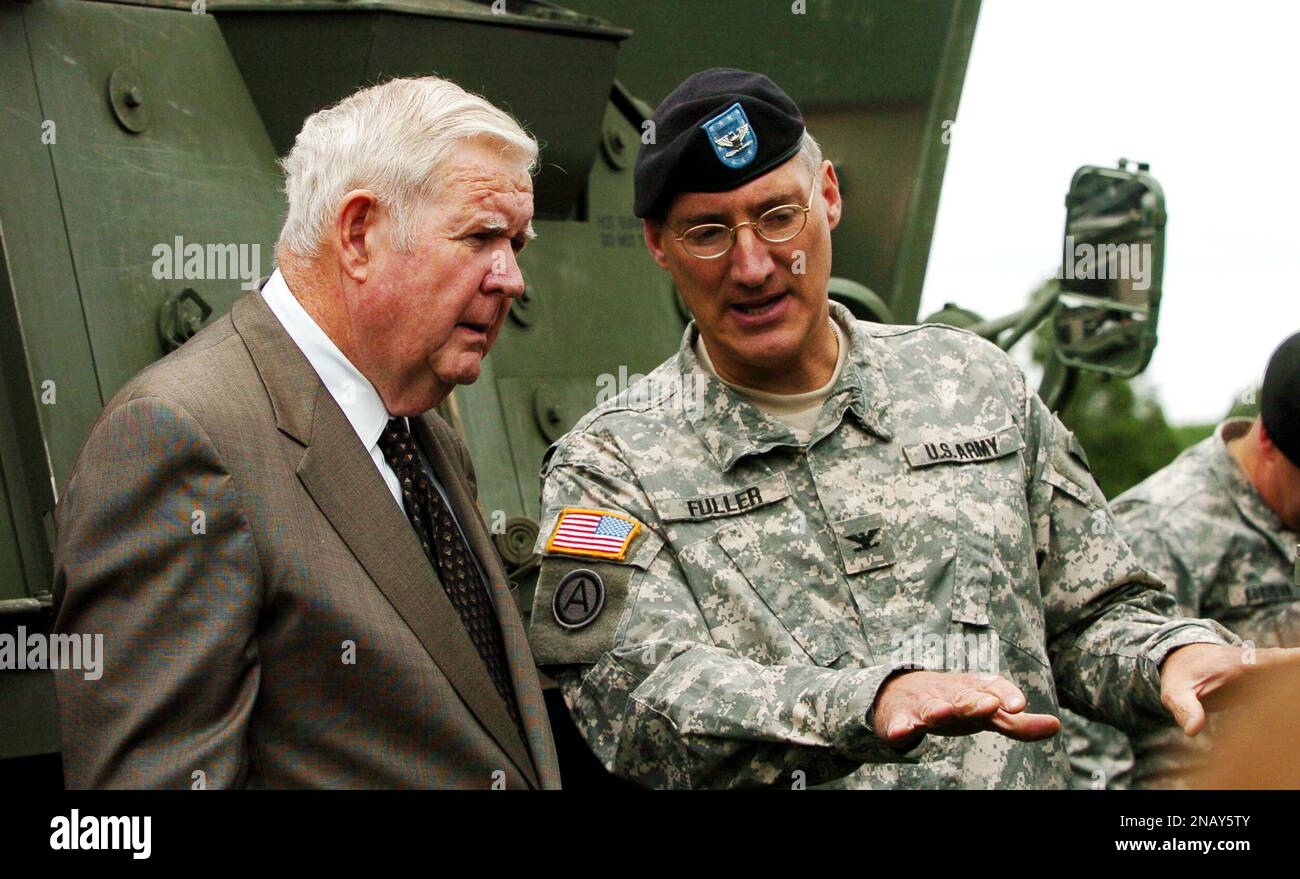 FILE - In this June 10, 2006 file photo, U.S. Rep Jack Murtha, D-Pa ...