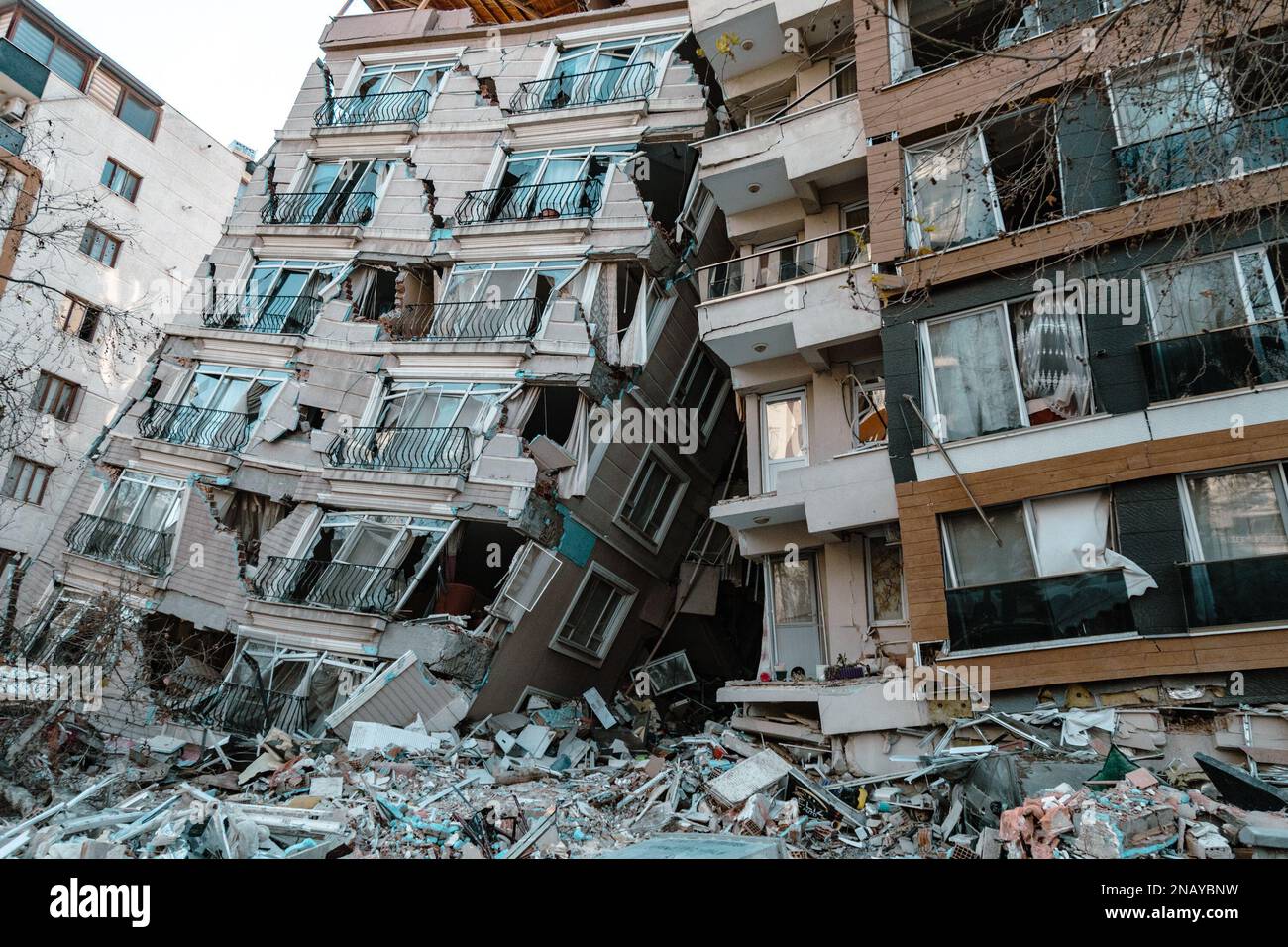 Antakya earthquake buildings hi-res stock photography and images - Alamy