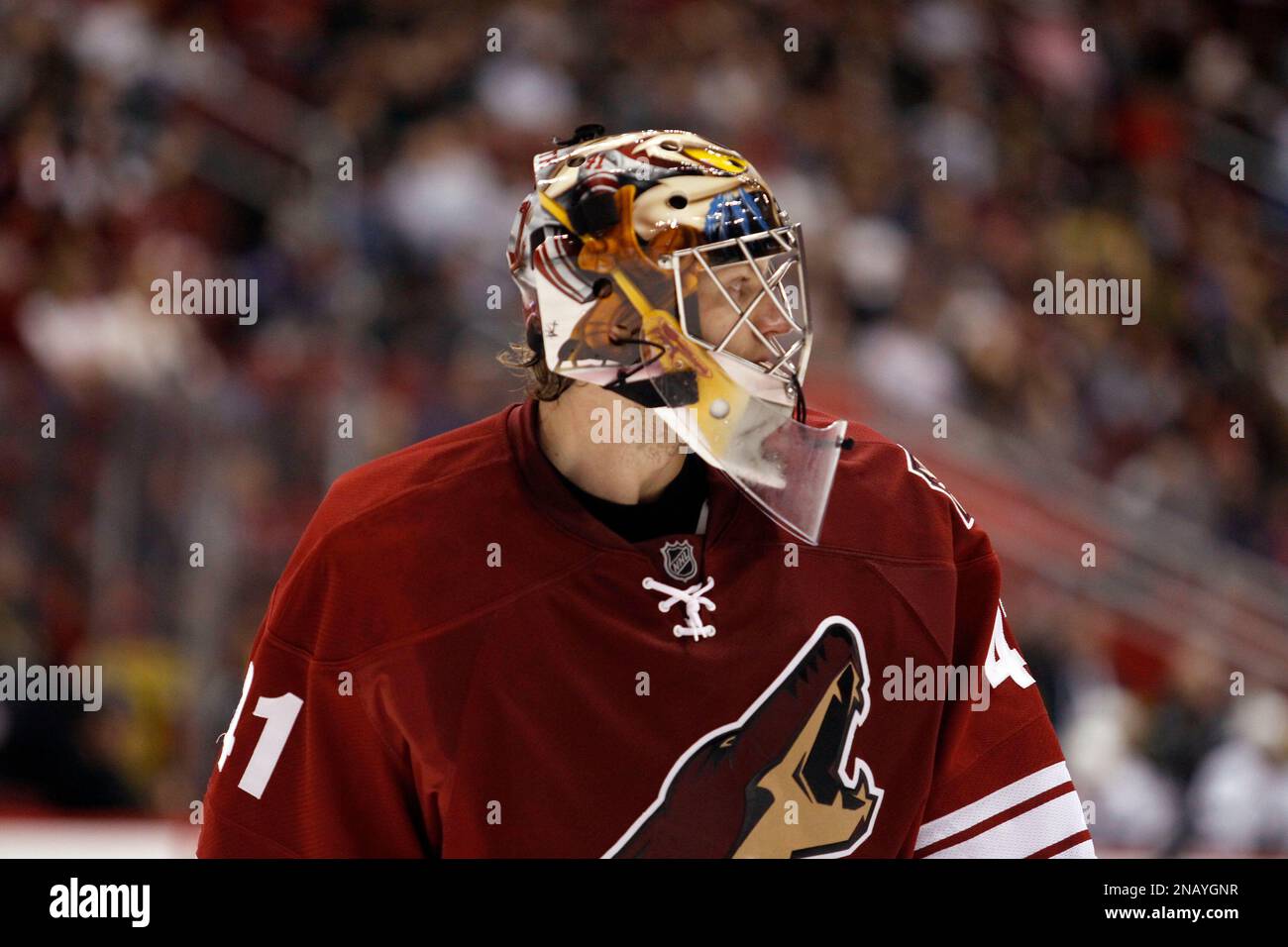 Phoenix Coyotes' Mike Smith against the Los Angeles Kings in an NHL ...