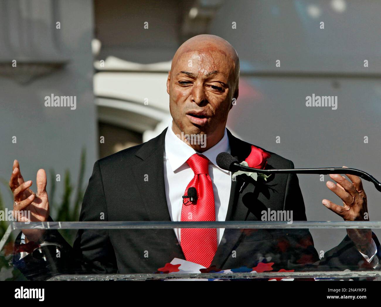 Iraq war veteran J.R. Martinez talks after after he was named the grand ...