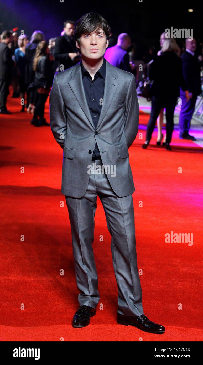 Cillian Murphy arrives on the red carpet for the UK Premiere of In Time ...