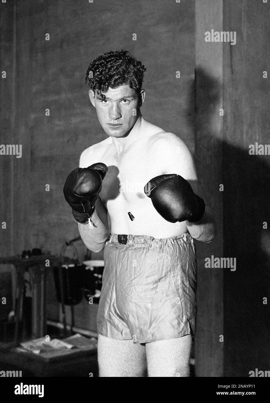 Irish heavyweight boxer Dominic Lydon, 23 year old boxer of the Irish ...