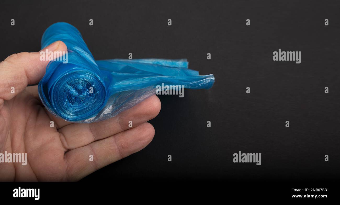 Black polythene bags hi-res stock photography and images - Alamy