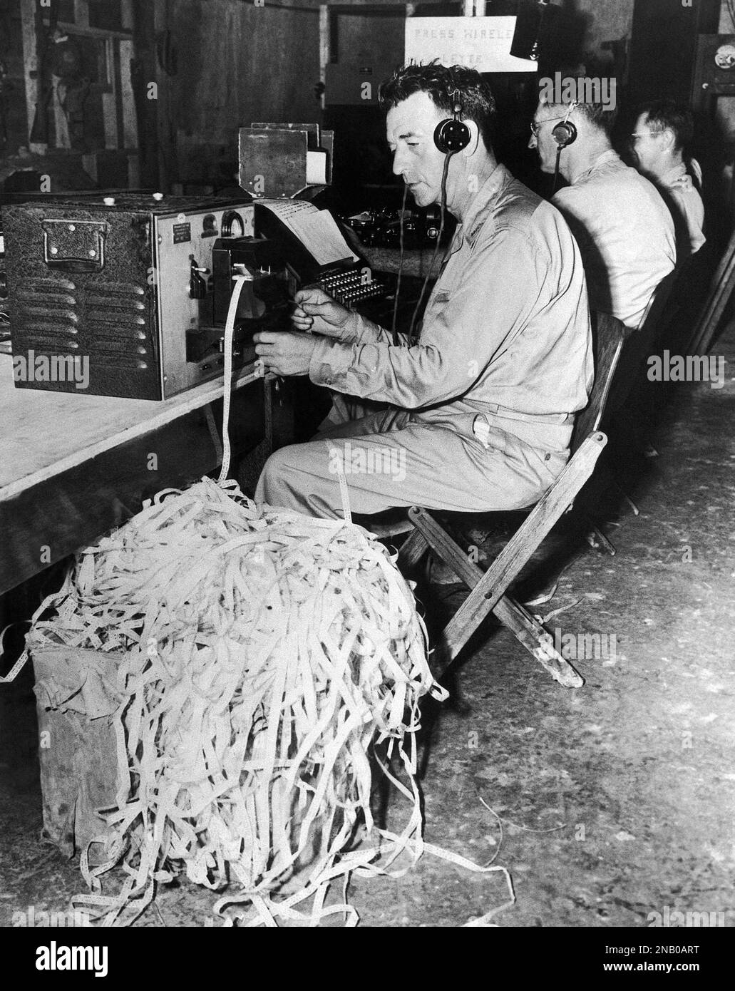 Robert H. Christiansen (foreground) of Brooklyn, N.Y., uses a high ...