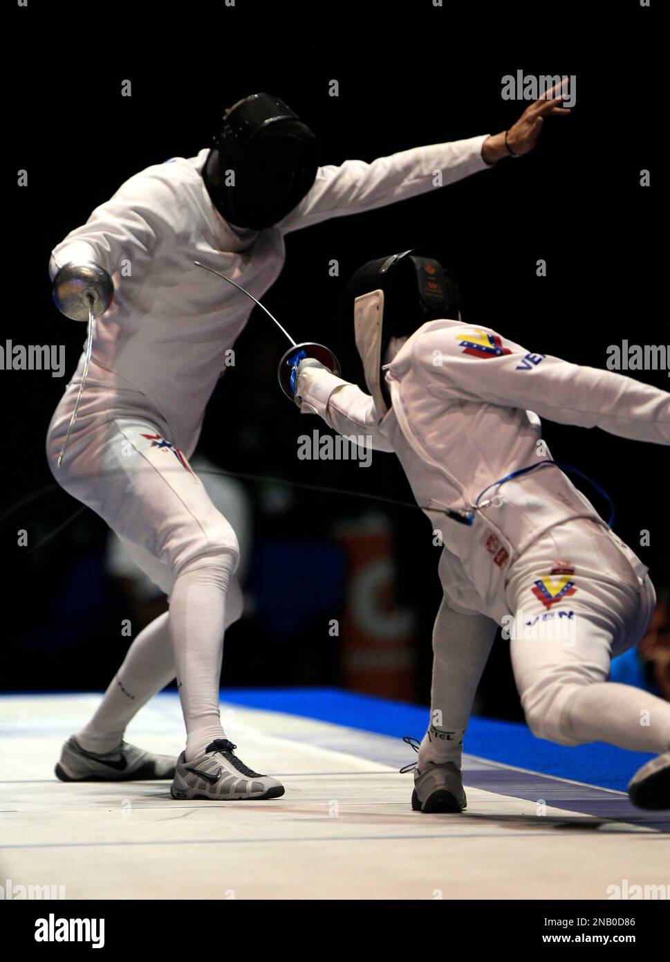 Cody Mattern of United States, left, and Silvio Fernandez of Venezuela ...