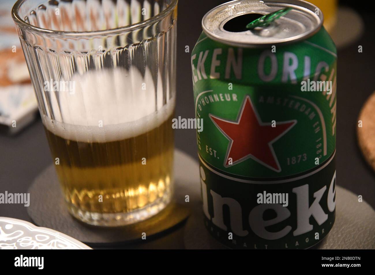 Dutch heiken beer hi-res stock photography and images - Alamy