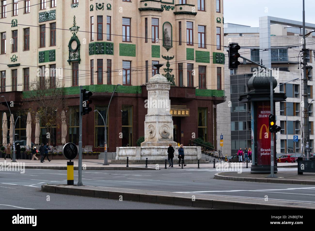 Terazije fountain in front of hotel Moskva in Belgrade, tourist ...