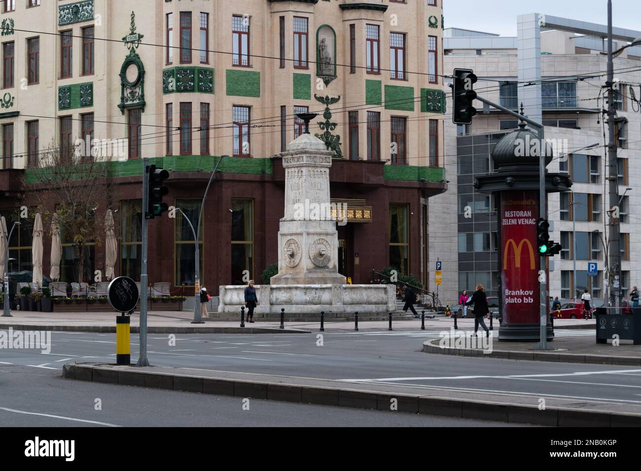 Terazije fountain in front of hotel Moskva in Belgrade, tourist ...