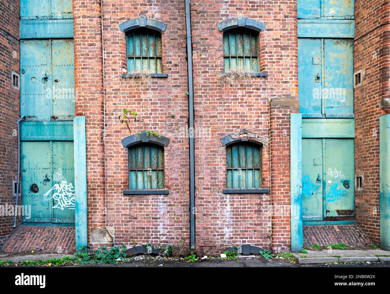Clarence Warehouses, Bonded Tea Warehouses, Liverpool, UK Stock Photo ...