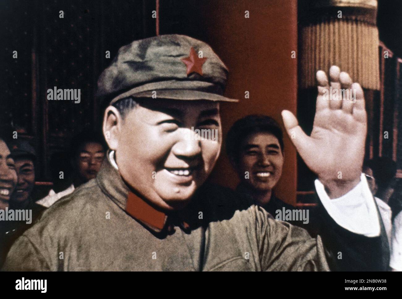 Chinese Leader Mao Tse-tung smiles and waves in 1969. (AP Photo Stock ...
