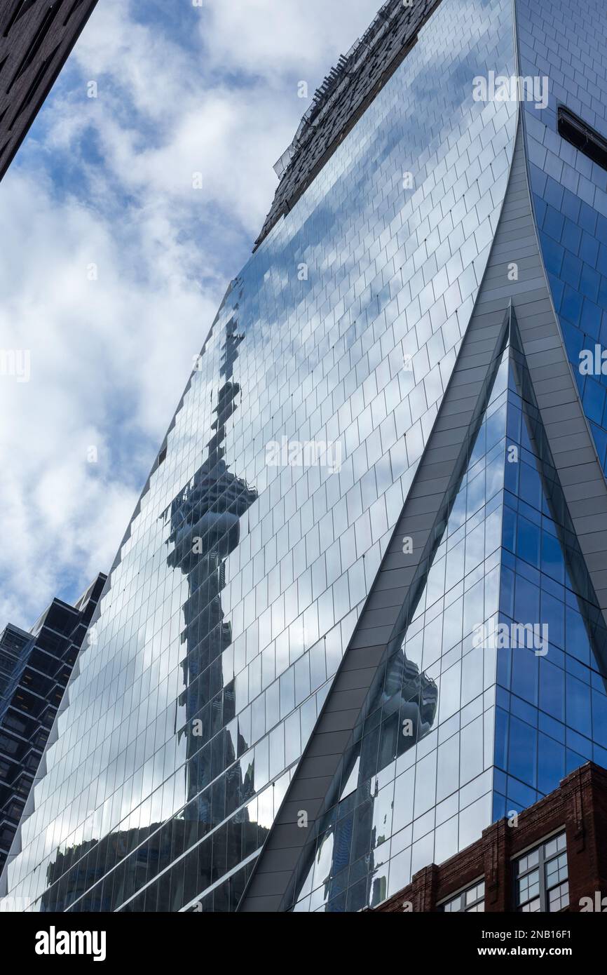 Modern skyscrapers and office buildings in downtown Toronto, Canada ...
