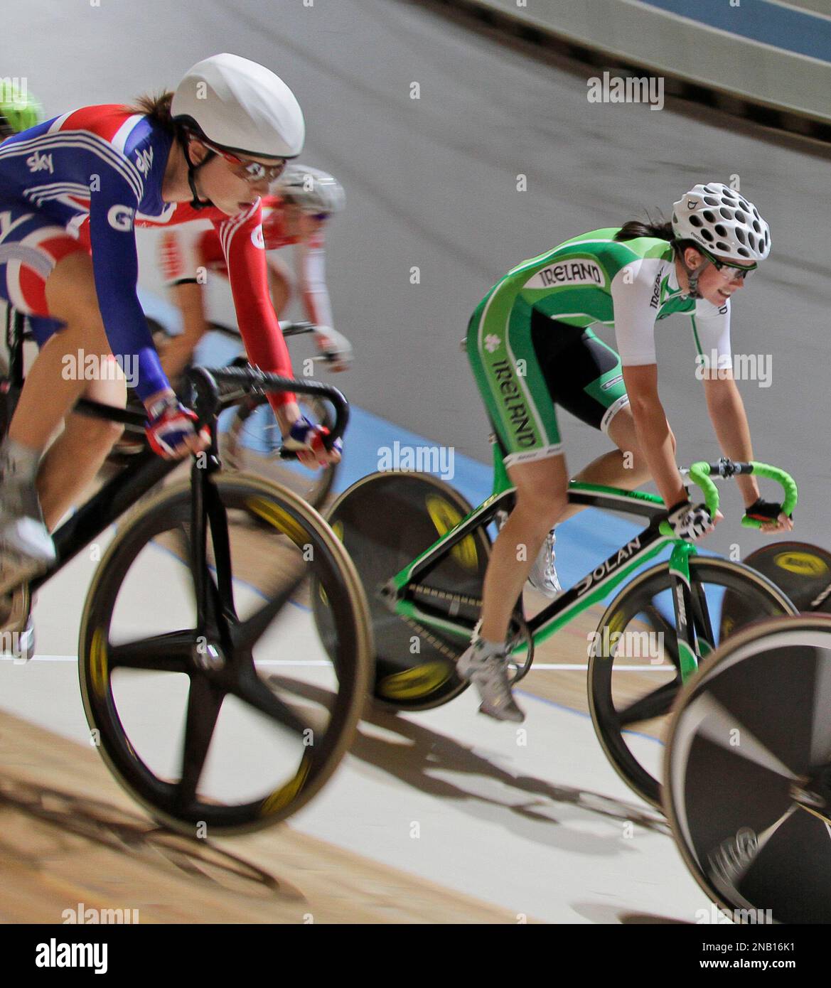 Gold medallist Laura trott of Britain, left, and Ireland's Caroline ...