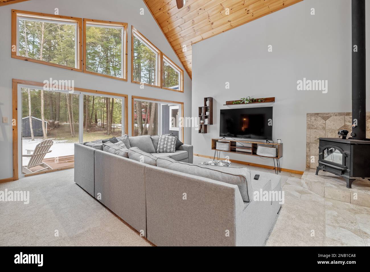 Modern Rustic Chalet Interior 69 Natural Chalet Living Room Designs