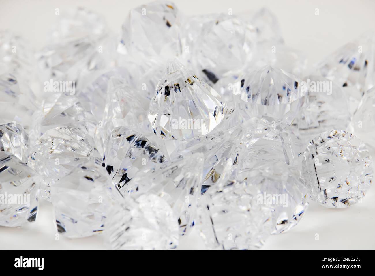 Diamonds gems hi-res stock photography and images - Alamy