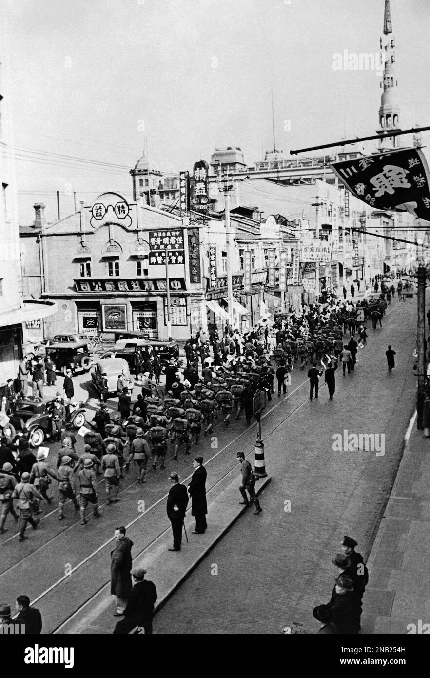 The Japanese army staged a Victory Parade through the international ...