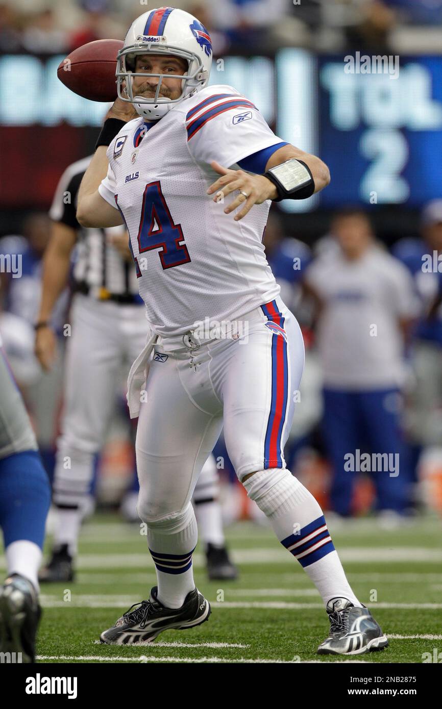 Buffalo Bills quarterback Ryan Fitzpatrick (14) passes during an NFL ...