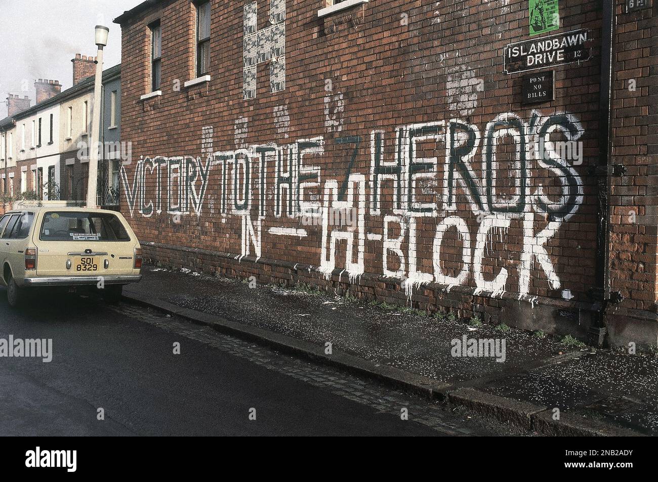 Graffiti adorns the walls in the anti-British Roman Catholic areas of ...