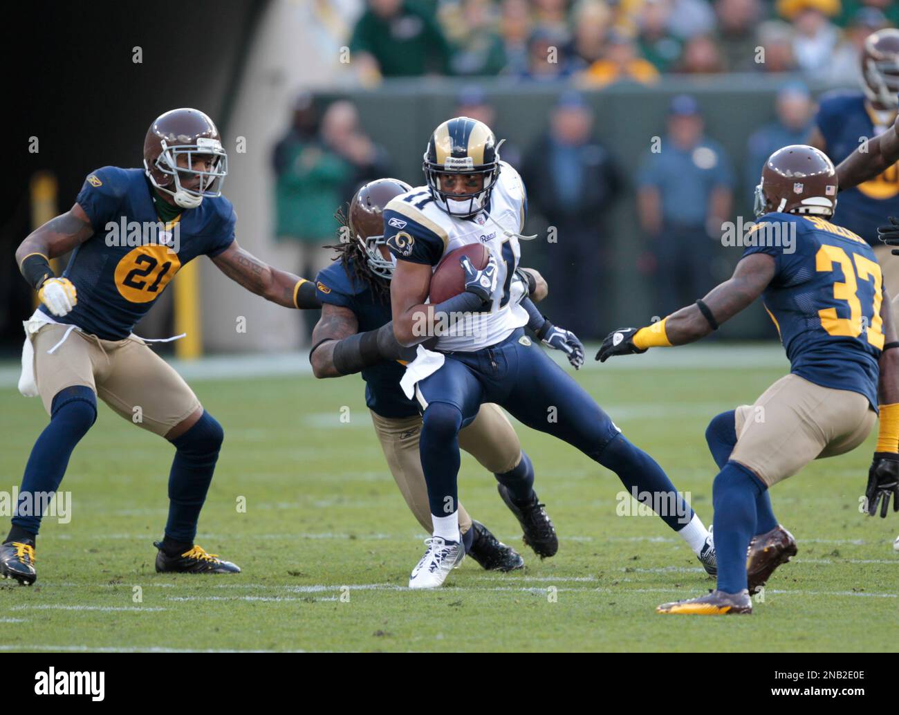 St. Louis Rams wide receiver Brandon Gibson (11) runs against Green Bay ...