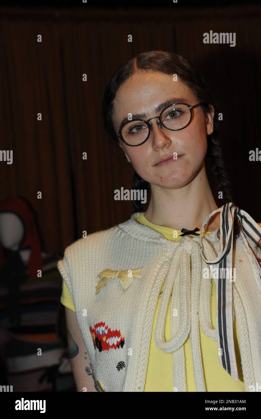 Ella emhoff hi-res stock photography and images - Alamy