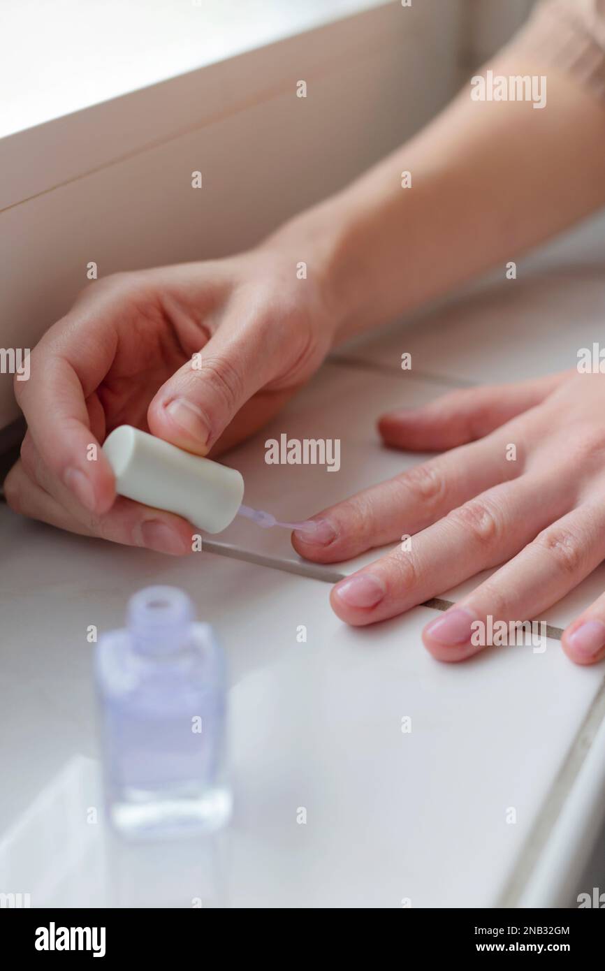 Non toxic nail polish hi-res stock photography and images - Alamy